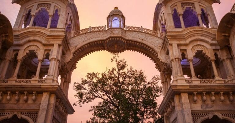 Experience the Spiritual Serenity of ISKCON Temple, Vrindavan ...